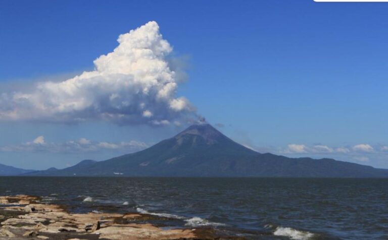 Volcán Momotombo de Nicaragua - El Informe Nicaragua